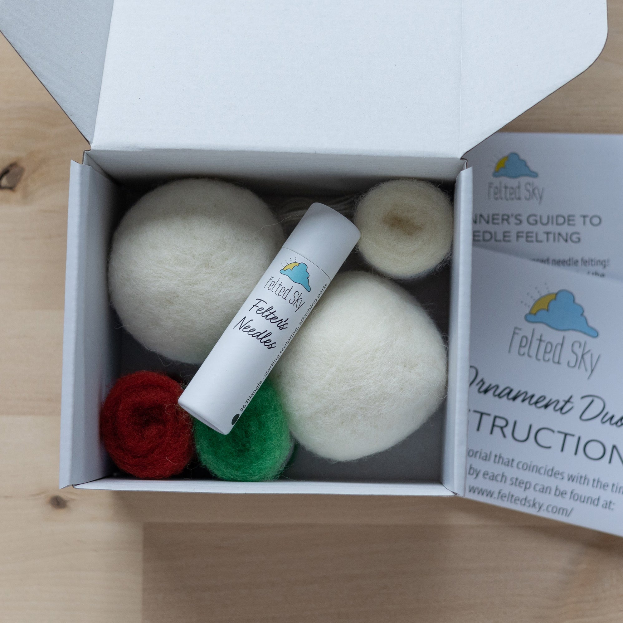 Ornament Duo Mini Needle Felting Kit– Felted Sky